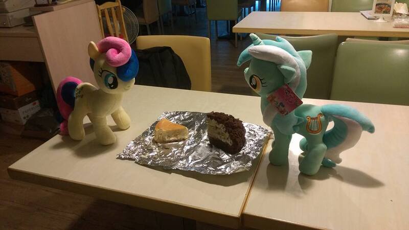 #767136 - artist:onlyfactory, bon bon, bootleg, cake, derpibooru import ...